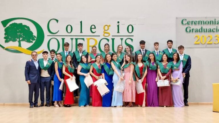 Graduación 2º bachillerato promoción 22-23 - Colegio Quercus